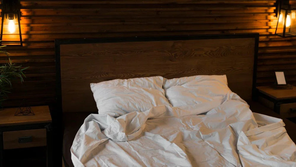 Tidur Gerah di Malam Hari? Bisa Jadi Karena Ini! – My Love Bedcover